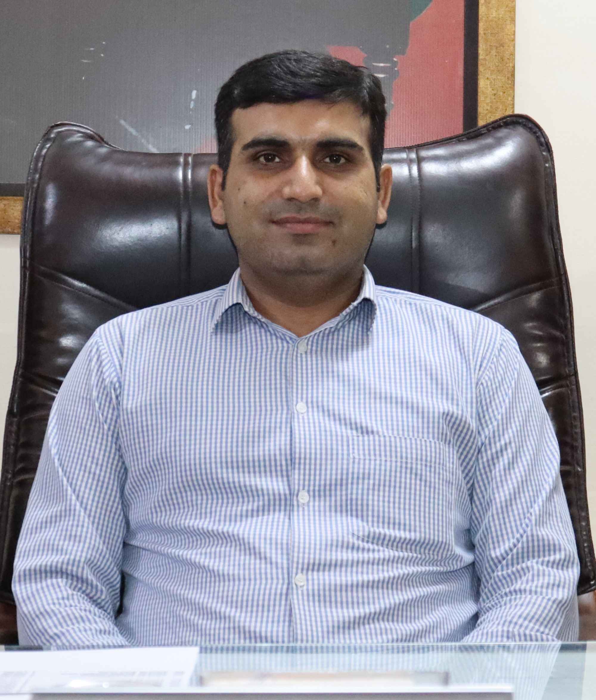 Faculty | National Law College